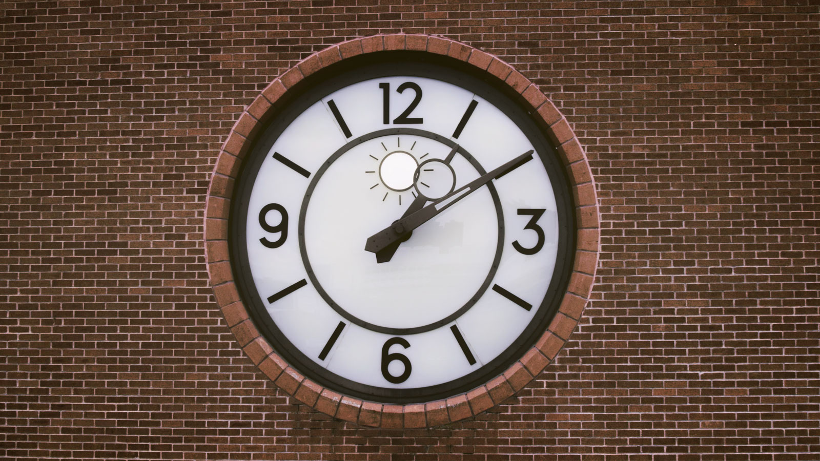 With Cornell’s ‘Solar Noon’ Clock, Bill Nye ’77 Aims to Leave a Legacy ...