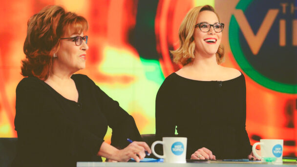 From the Sun to CNN: Journalist and Commentator S.E. Cupp ’00 ...