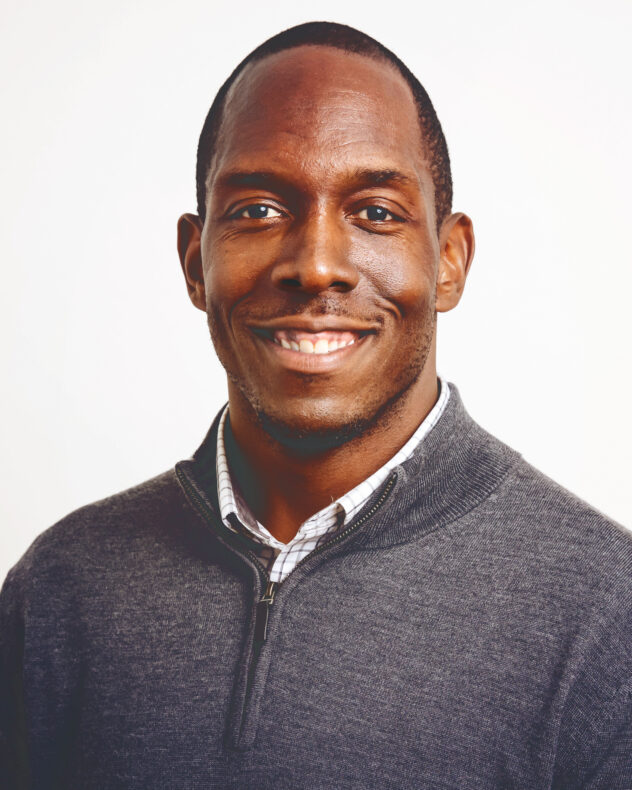 Clueless About Watching Football? Pro Alum Will Help You Fake it ...