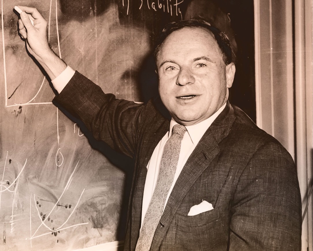 Poised for Oscar Gold, Oppenheimer Boasts a Big Red Distinction ...