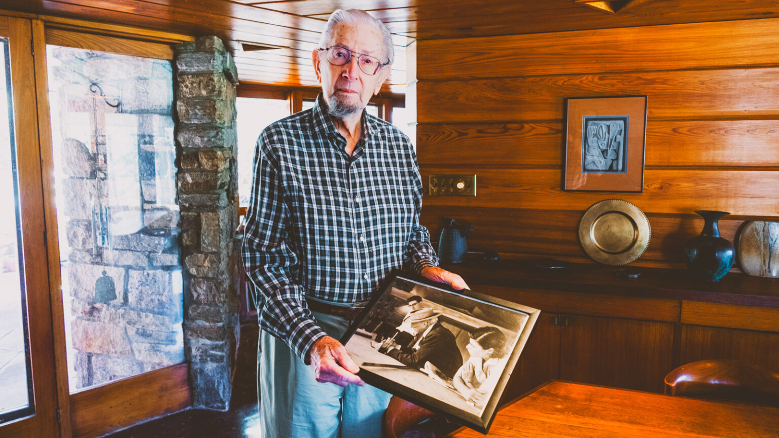Alum Still Lives in the House Frank Lloyd Wright Designed for Him ...