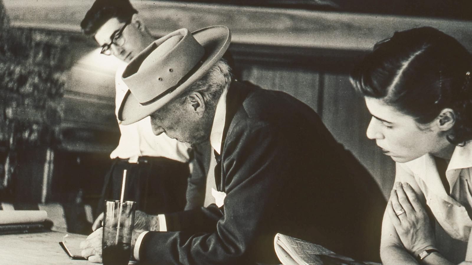 Alum Still Lives in the House Frank Lloyd Wright Designed for Him ...