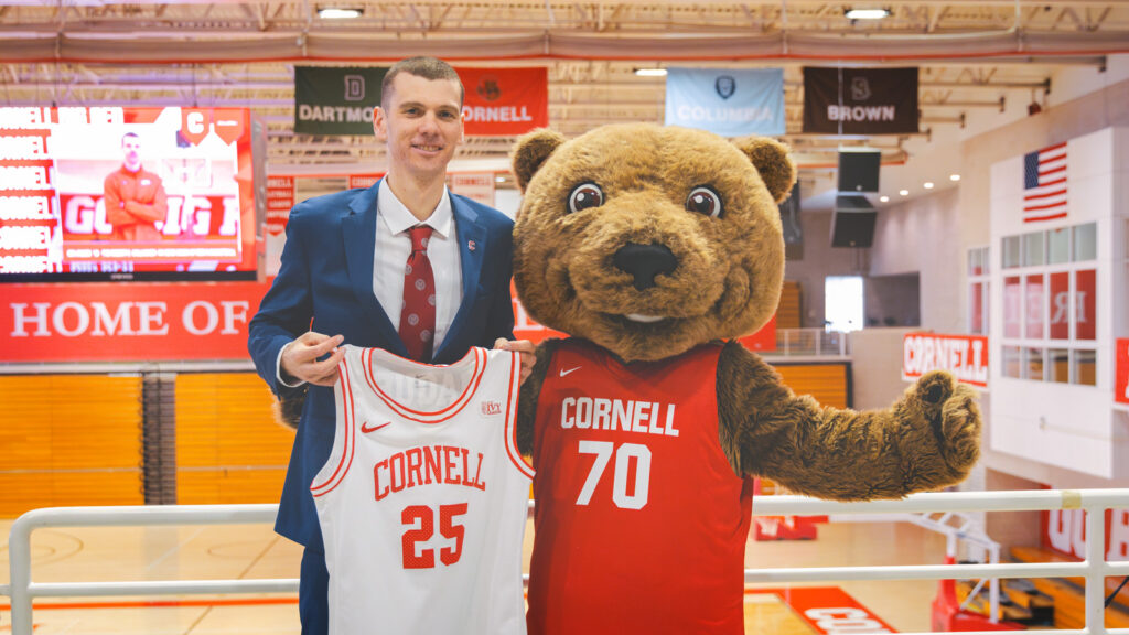 As Head Coach, Former Big Red Player Is a Slam-Dunk - Cornellians ...
