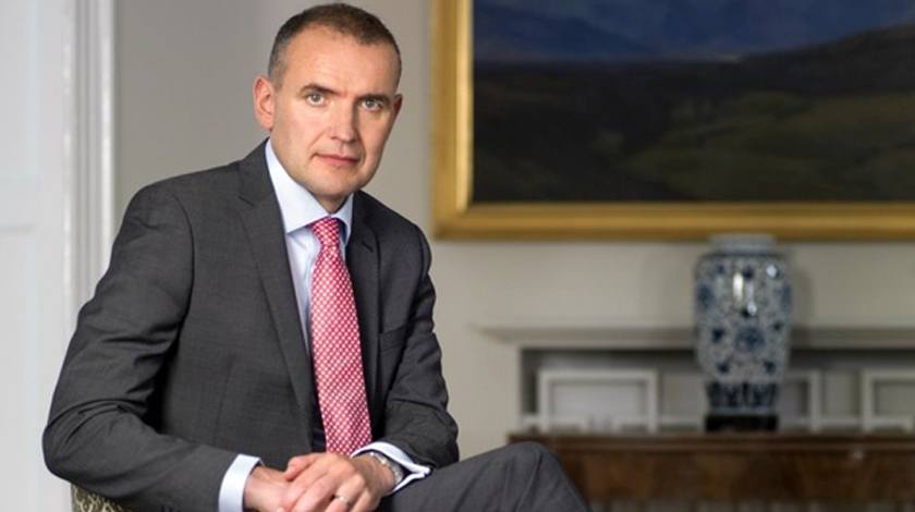 President of Iceland: Can Small States Make a Difference? - Alumni ...