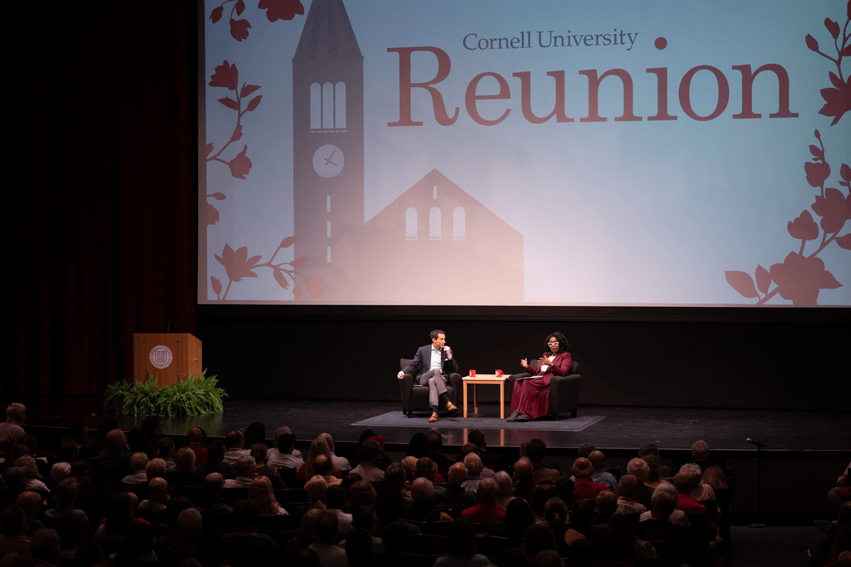 Andrew Ross Sorkin ’99 delivers Olin Lecture - Alumni, parents, and ...