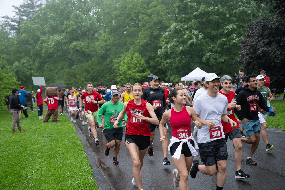 Racing through the rain: Reunion 5K - Alumni, parents, and friends ...